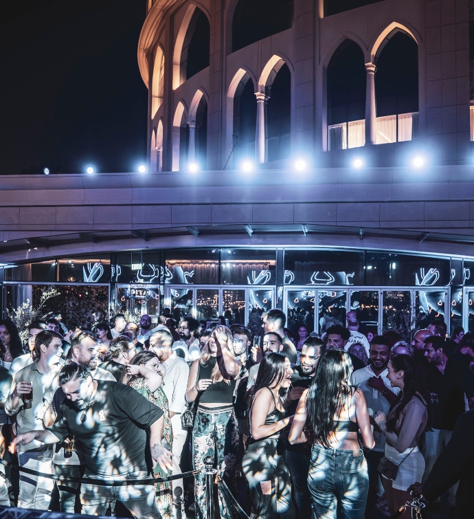 Walima Doha | Rooftop Bar | Mondrian Doha