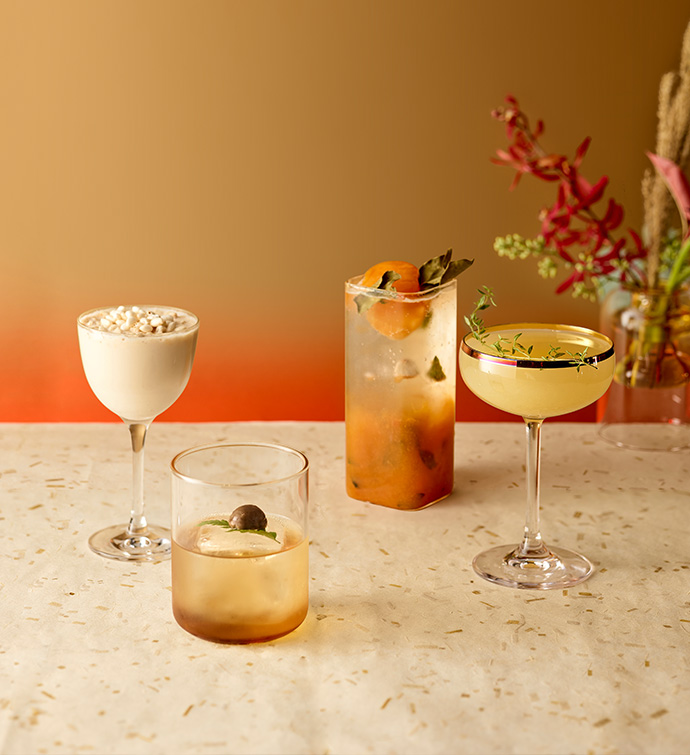 Altitude | Poolside Service | Mondrian Seoul Itaewon