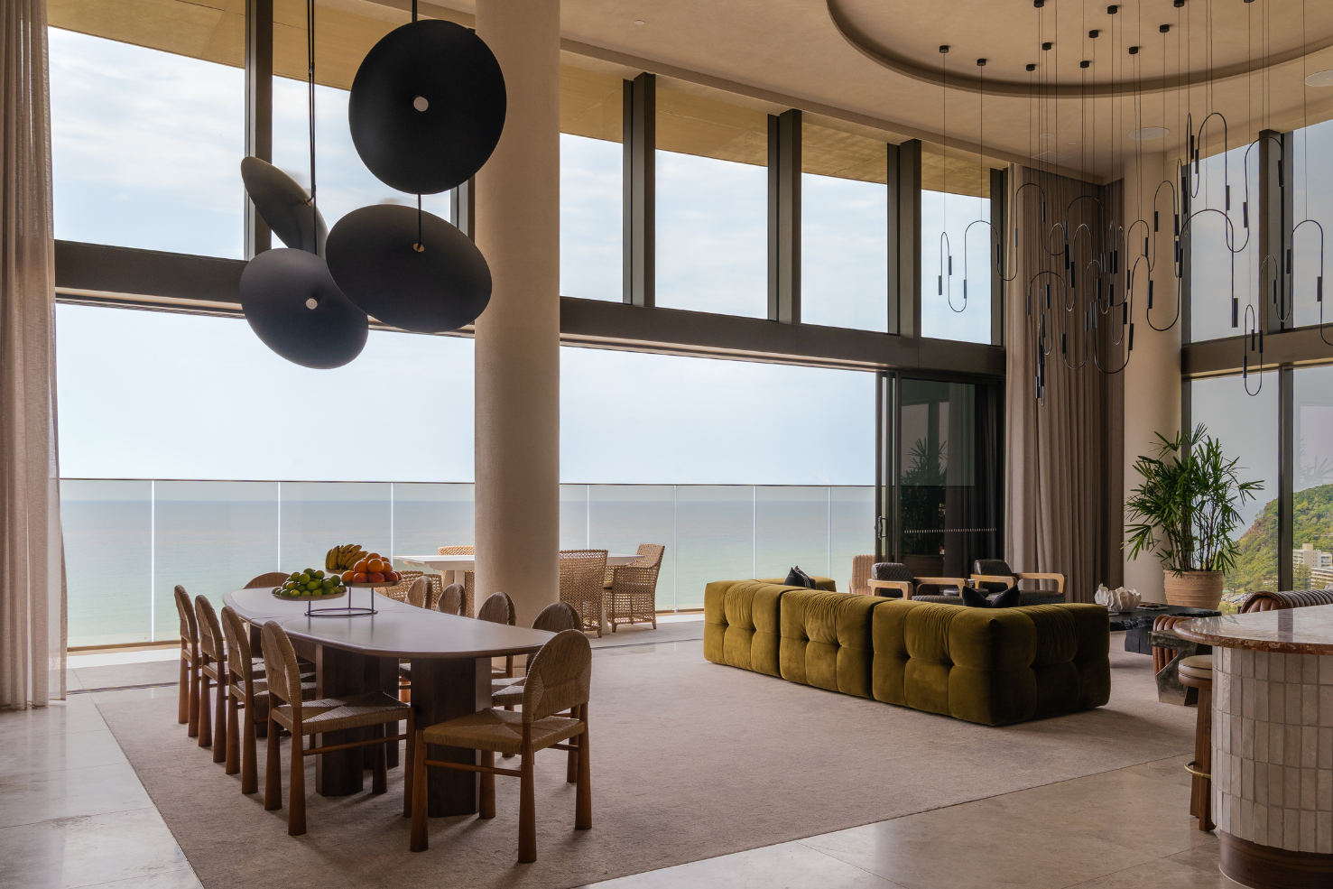 Rooms and suites - Mondrian Gold Coast